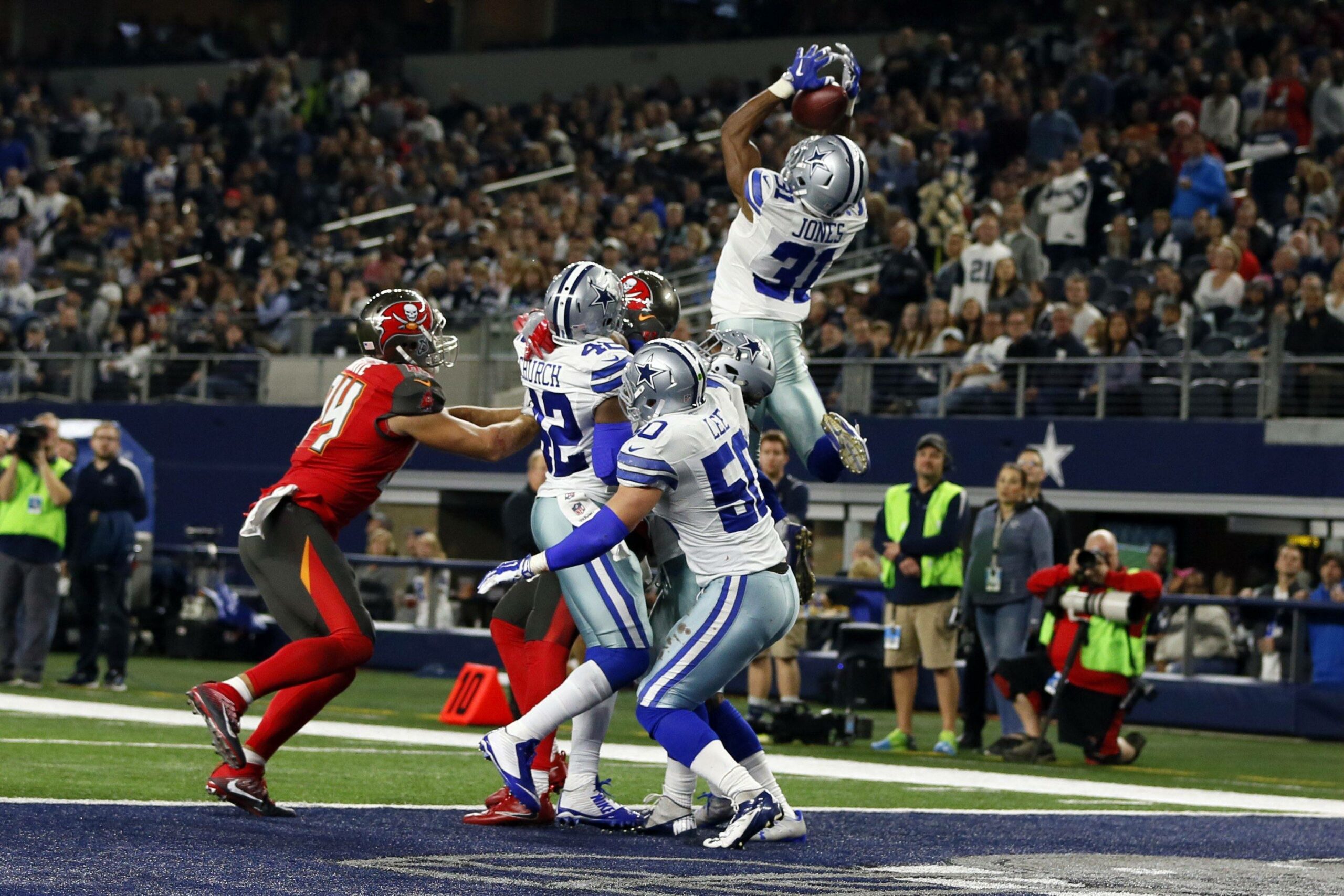 The Dallas Cowboys Defense Can Play in January - Inside The Star Archives