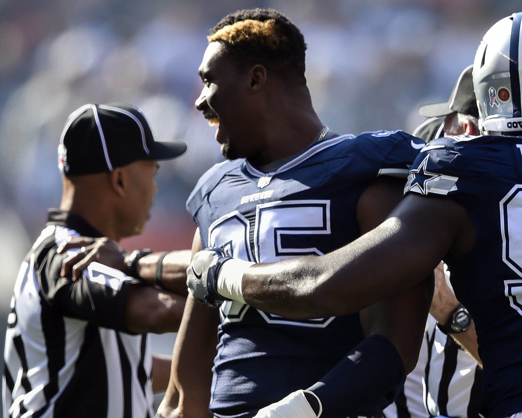 Cowboys Officially Tender David Irving, Will Be Back In 2017 - Inside ...